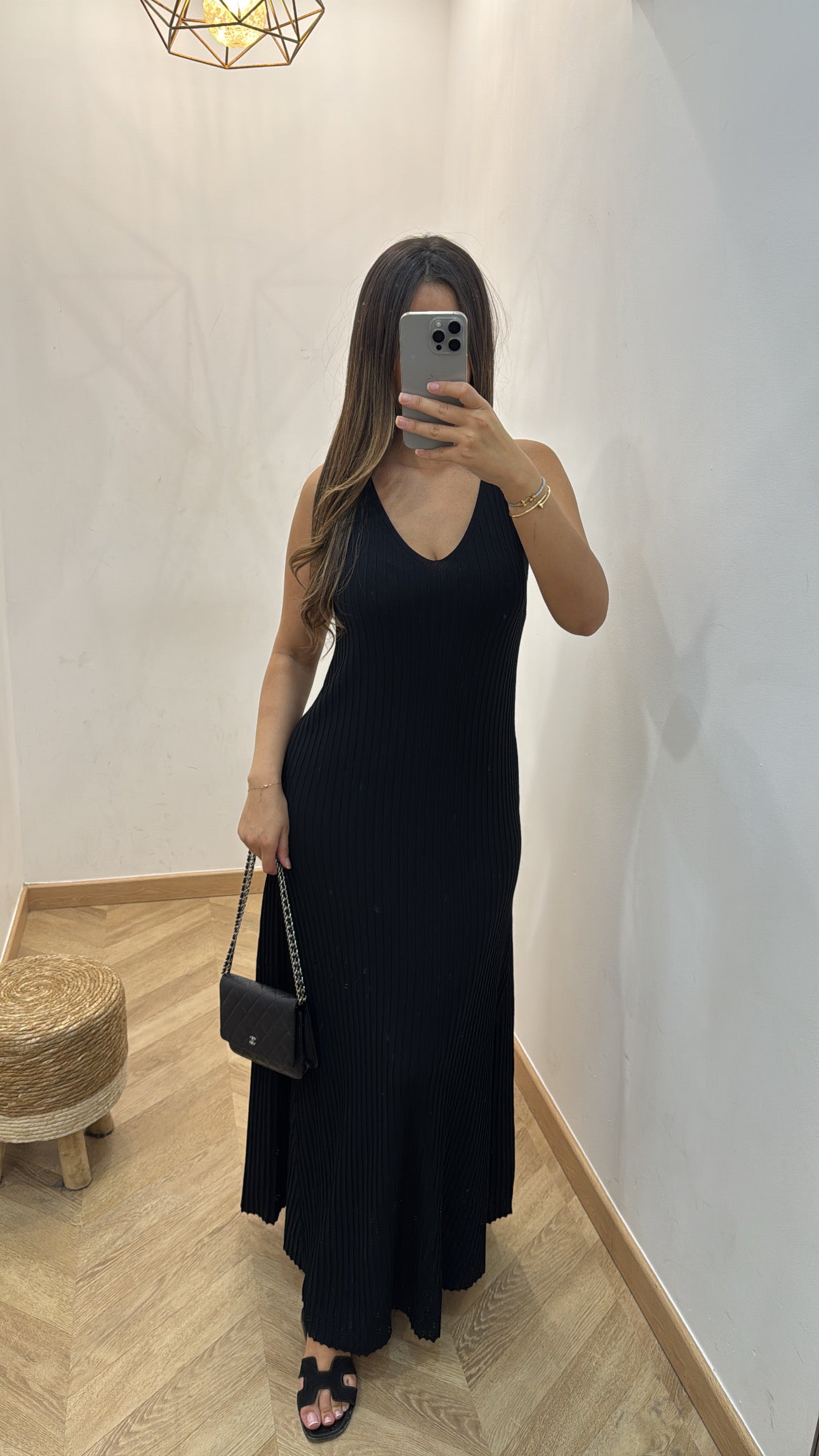 Robe en maille évasé [ noir ] – sarahbelshop